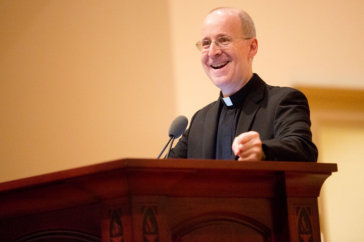 Rev. James Martin, S.J. discusses the dual natures of Jesus – PC News