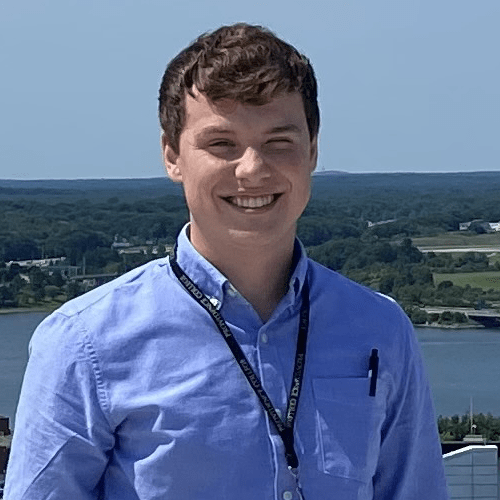 Alex DeMars '22 — Caring for healthcare facilities