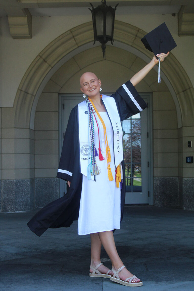 Top scholar Sarah Downey '24 won't let cancer keep her from commencement